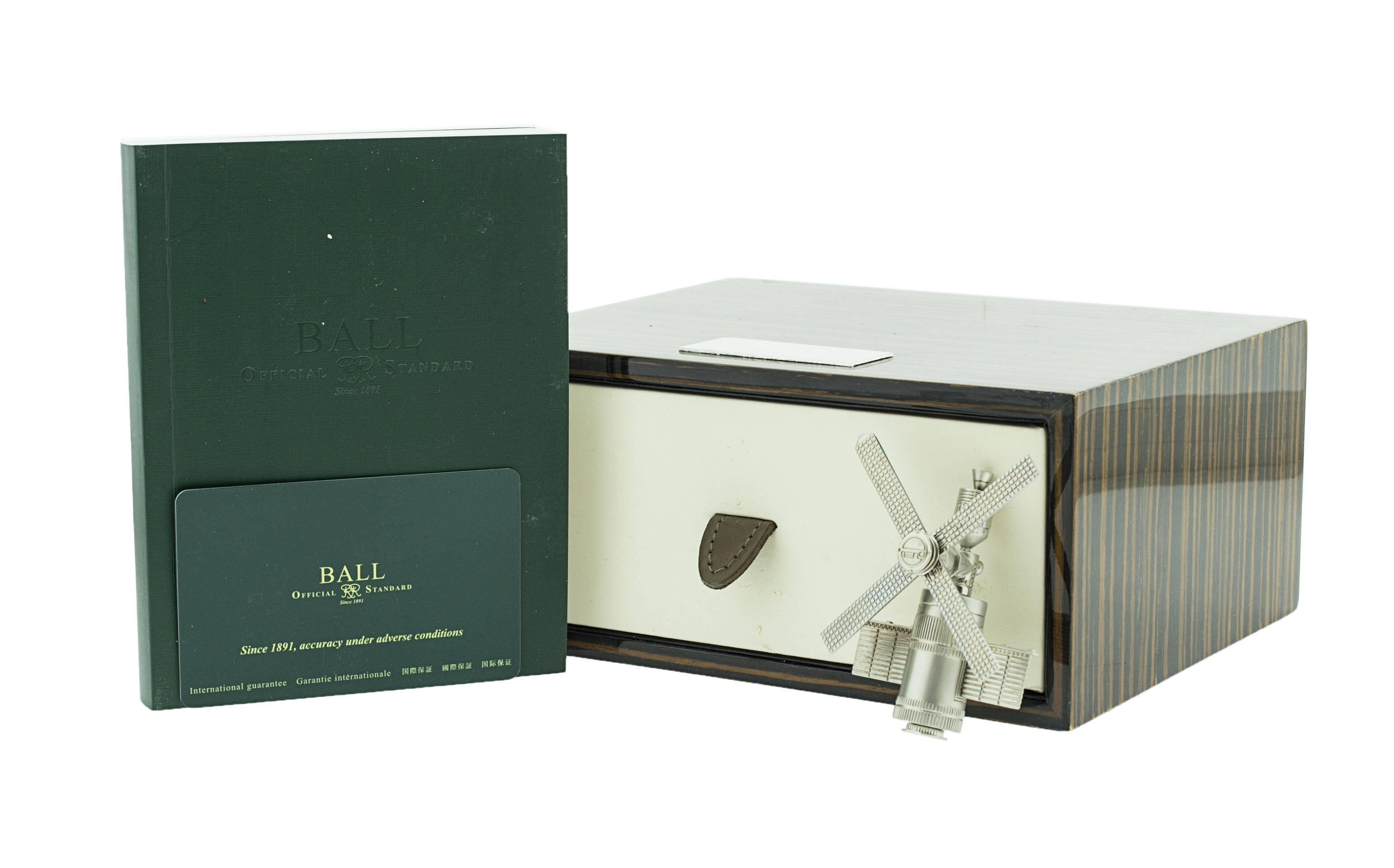 La Cote des Montres : Montre occasion Watchfinder - Ball Fireman Skylab ...