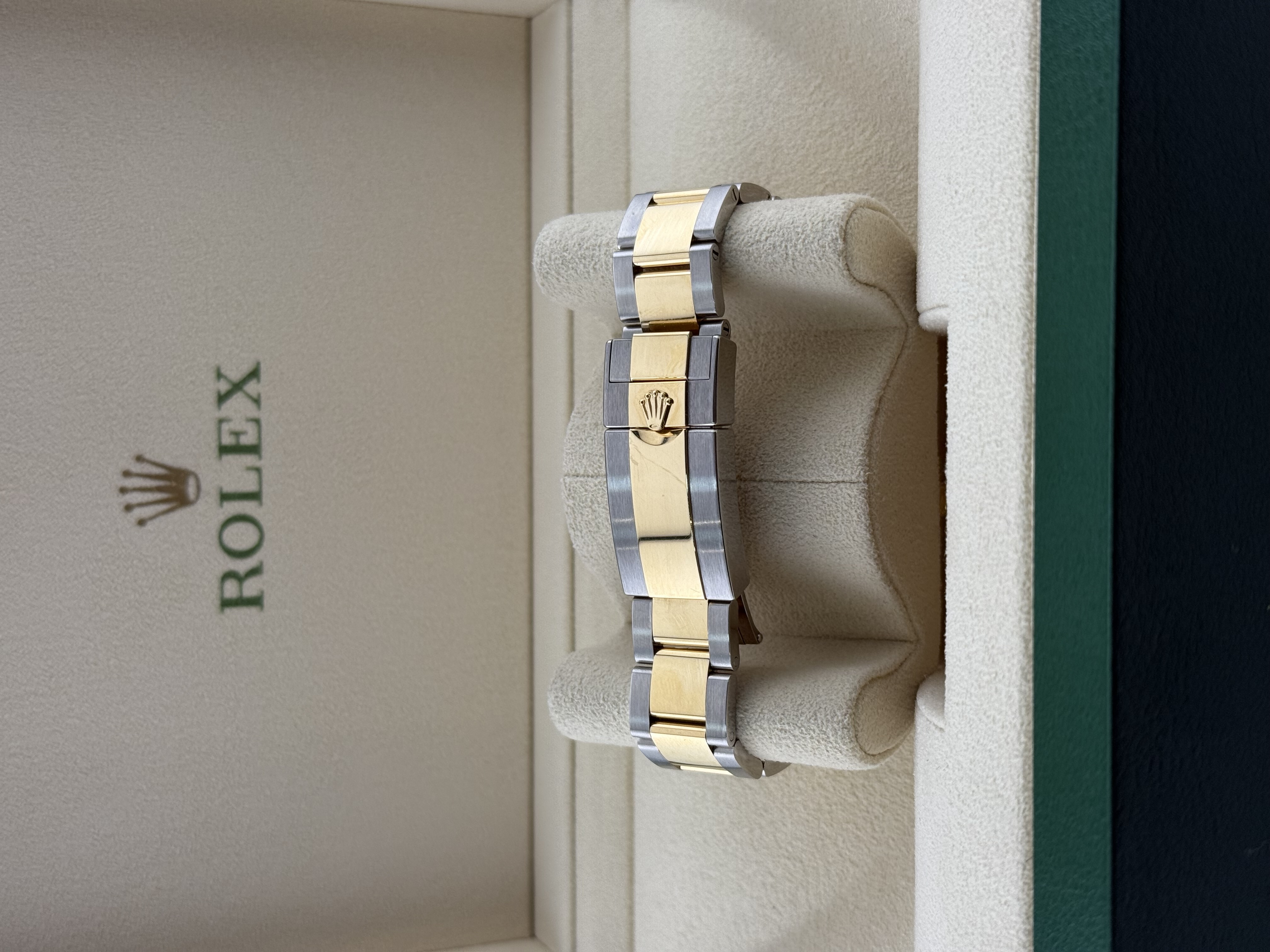 Rolex Daytona 116503 - White Baton Dial & Bracelet Strap